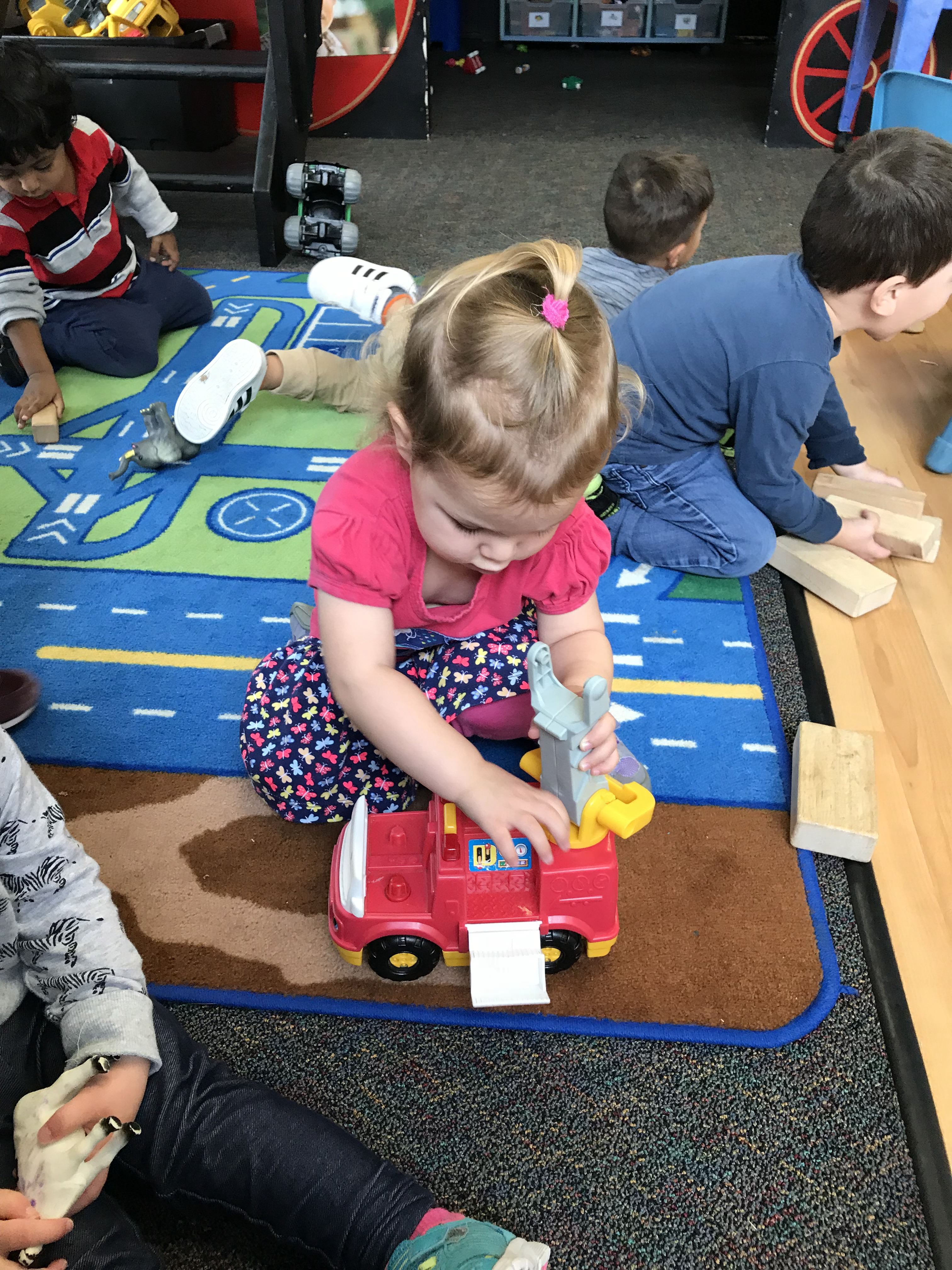 Early Preschool Photo Gallery | Kids Junction